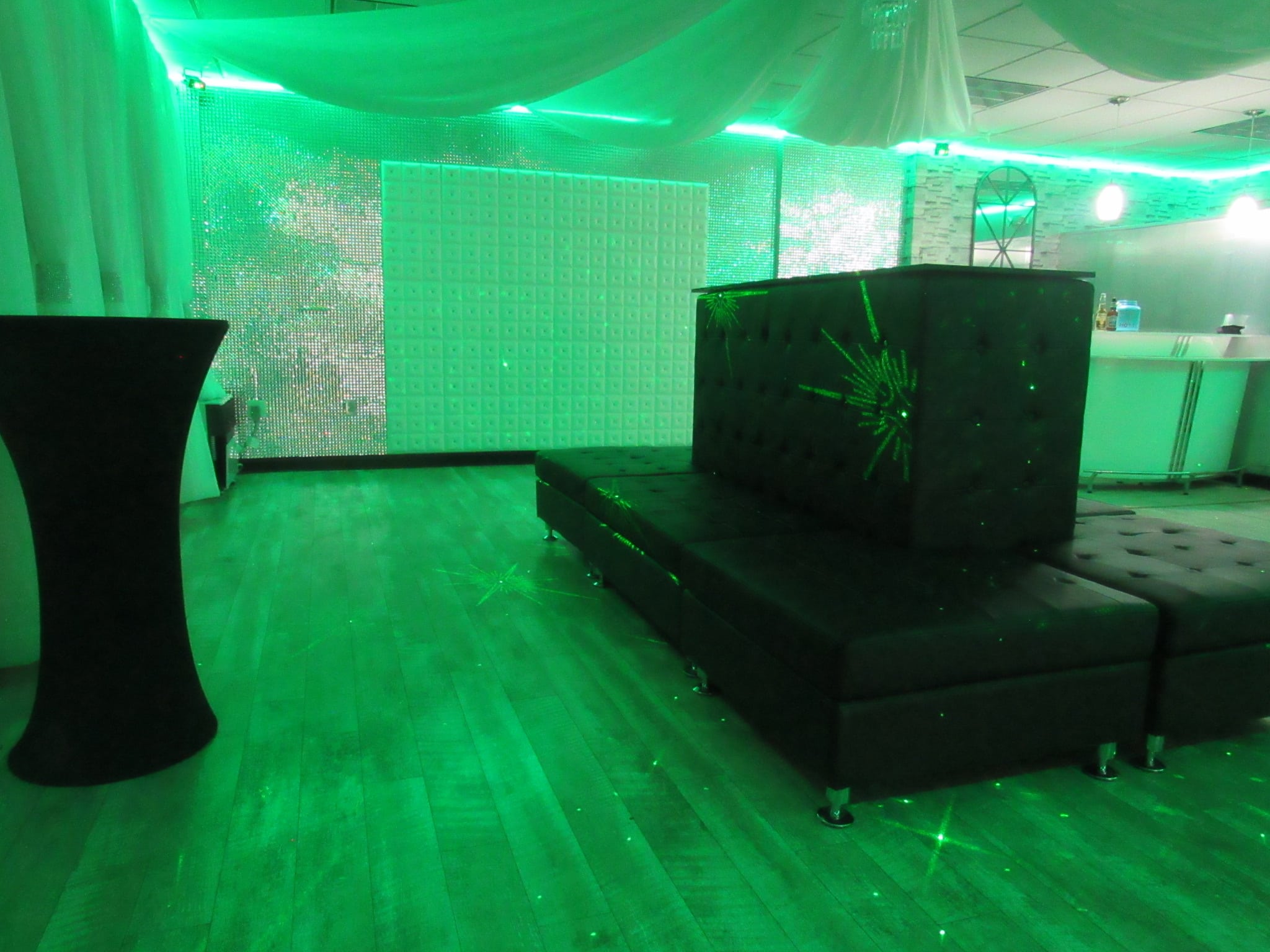Explore M Lounge's Captivating Event Gallery to Unveil Elegance