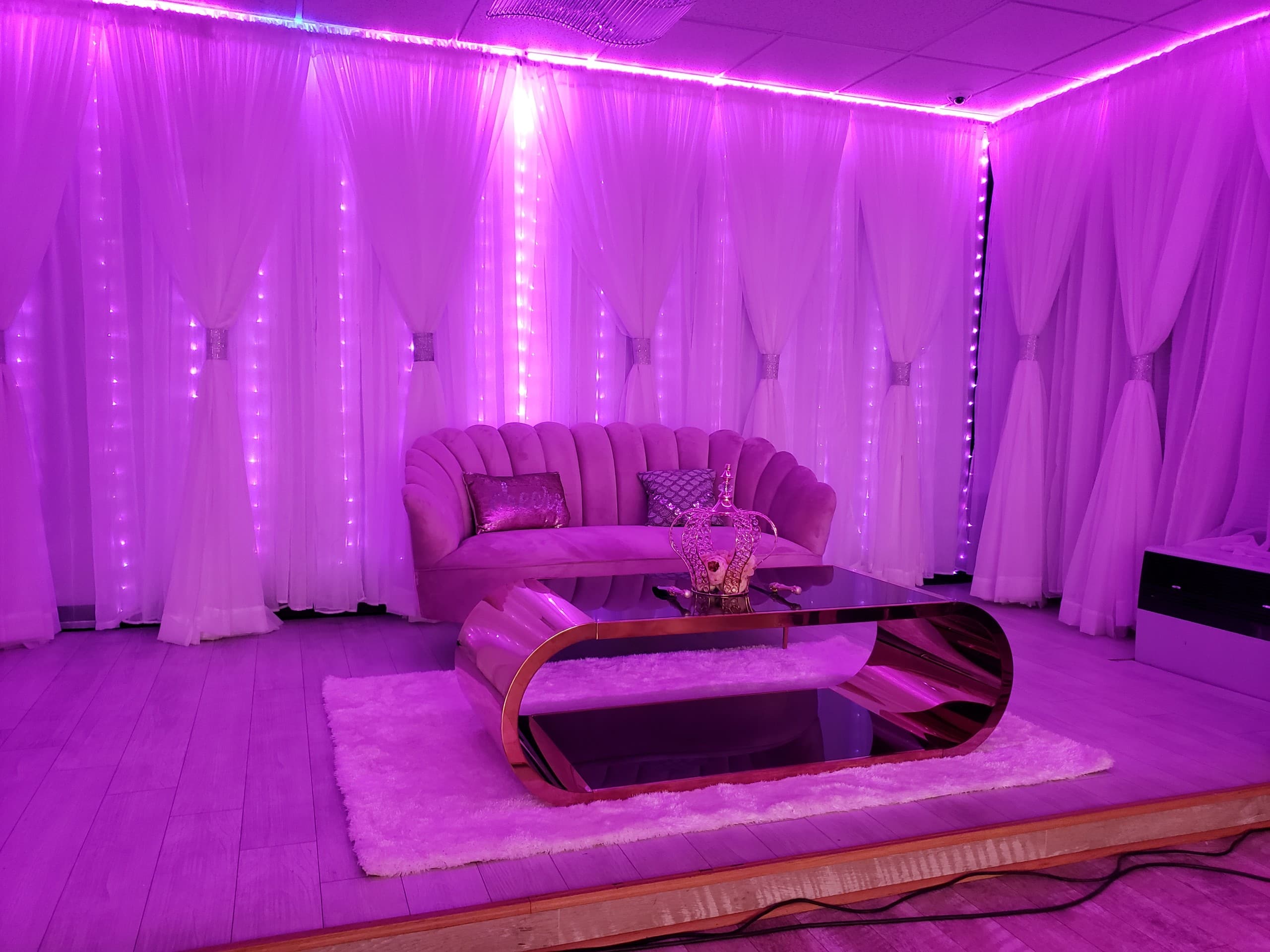 Explore M Lounge's Captivating Event Gallery to Unveil Elegance